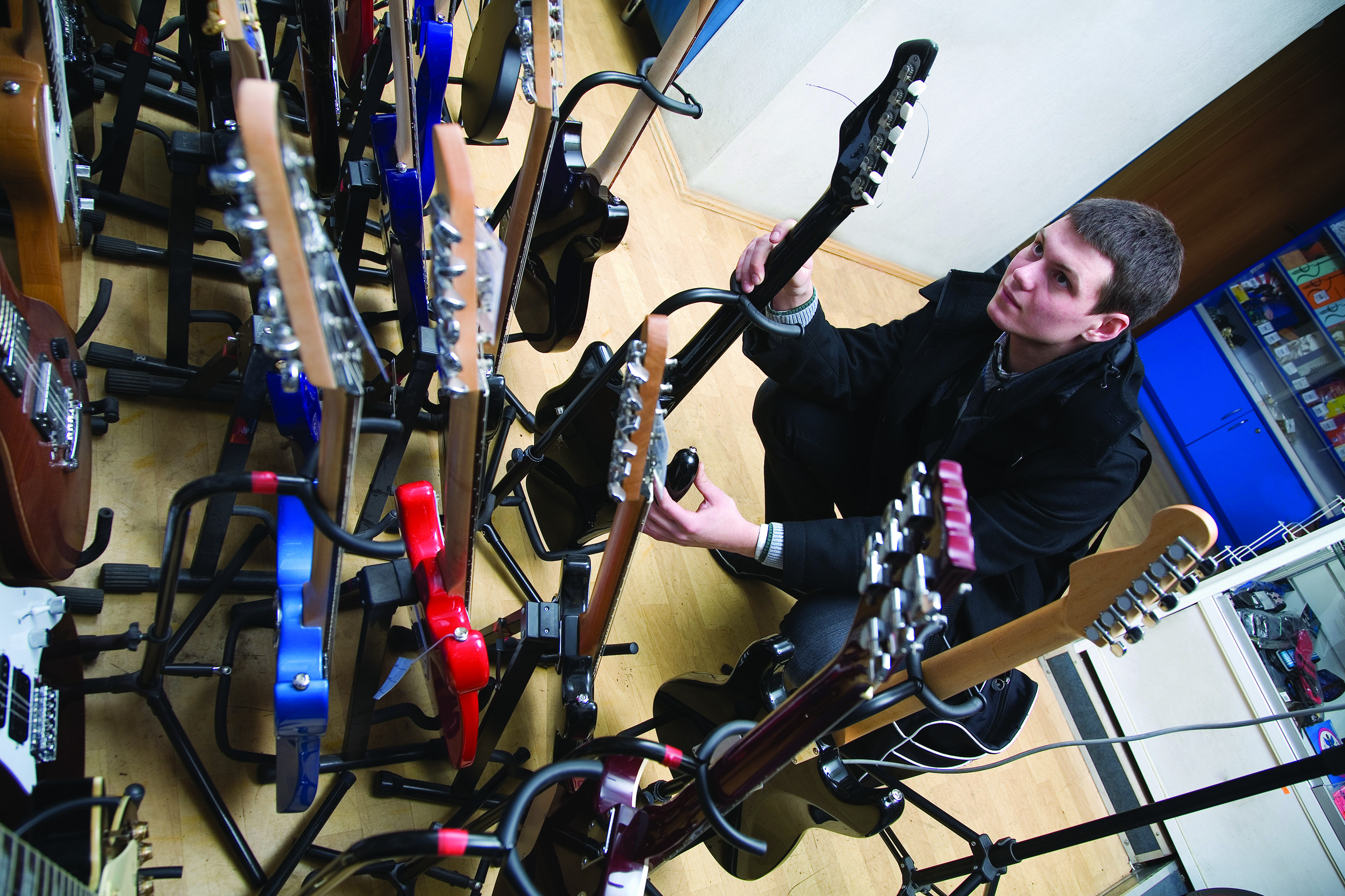 How to Bring Customers Into the Store